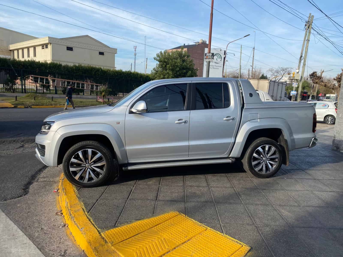 Volkswagen Amarok extreme v6 – Nelson Automoviles